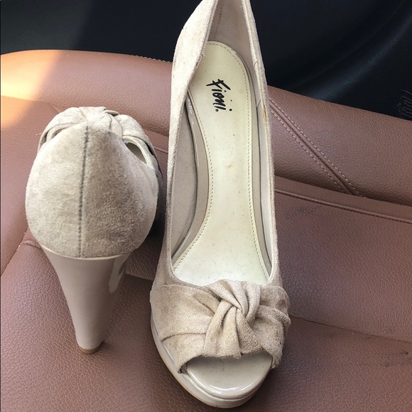 FIONI Clothing | Shoes | Beige Peep Toe Pumps | Poshmark